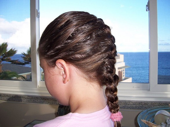 Treccia alla francese: Come realizzarla in modo semplice ed efficace!