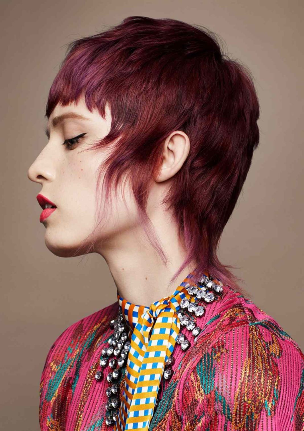 60 modelli di capelli molto corti e lisci per le donne moderne!
