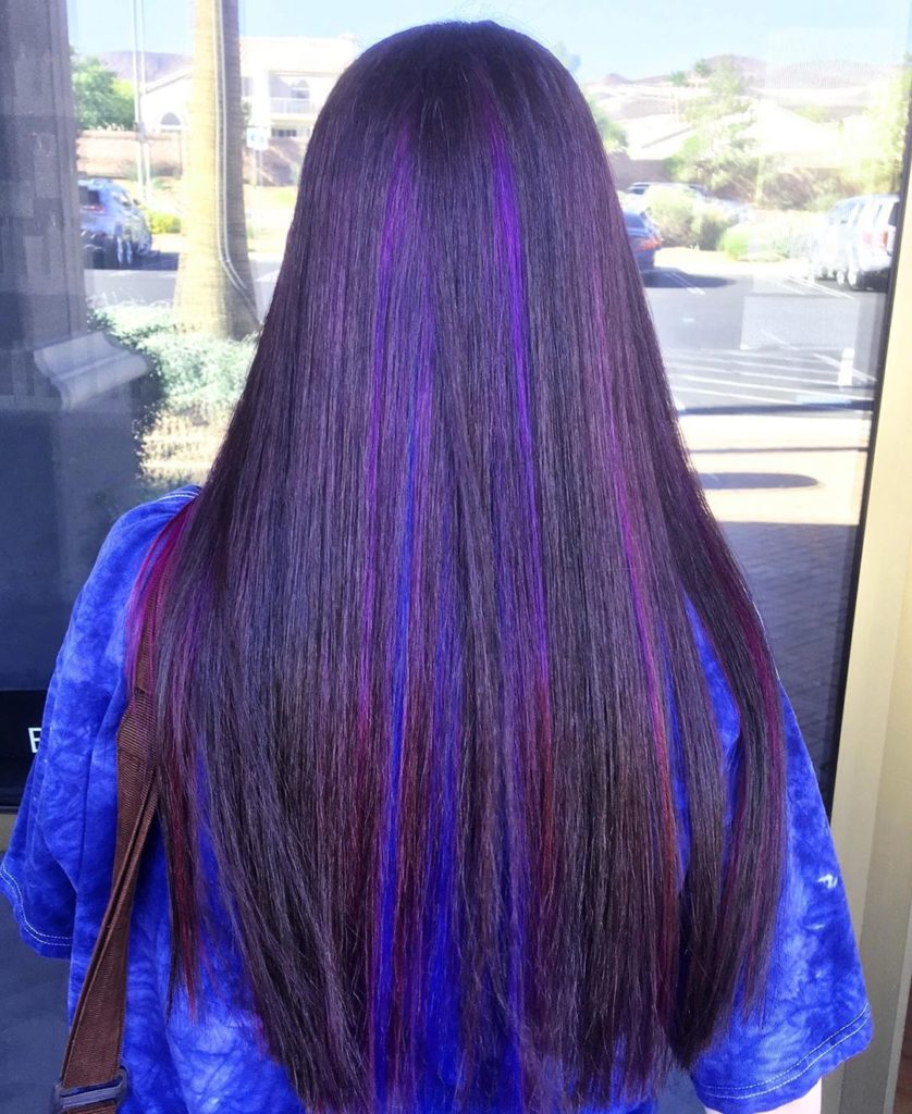 Dark Violet: l'ultima tendenza in fatto di colori - CapelliStyle