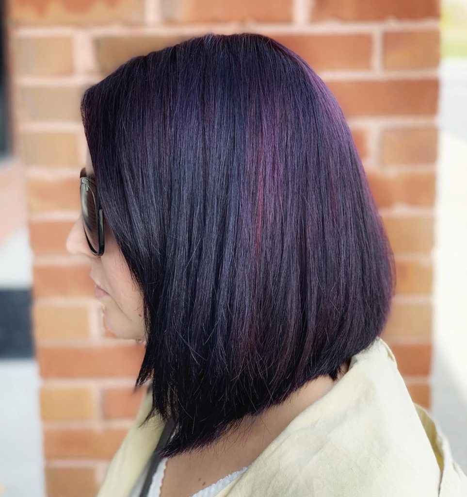 Dark Violet: l'ultima tendenza in fatto di colori - CapelliStyle