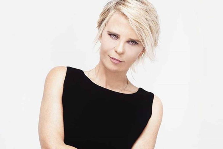 Maria De Filippi giovane e senza trucco - CapelliStyle