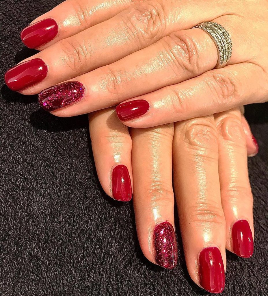 Unghie Rosso Ciliegia: la manicure della primavera - CapelliStyle