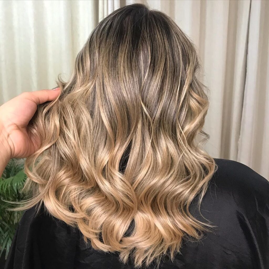 Il biondo è il colore dell'anno: tutte le tonalità che vedremo nel 2021 ...