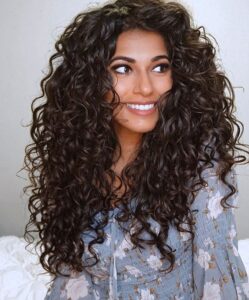 Ricce e riccissime: tante idee per scegliere il taglio perfetto per voi ...