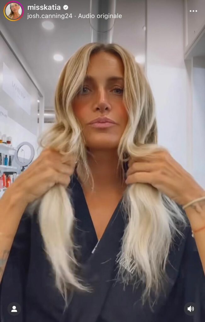 Katia Pedrotti, nuovo look capelli dopo l'estate: ci dà un taglio
