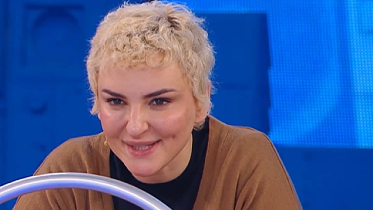 Arisa, nuovo singolo e nuovo look "rock"