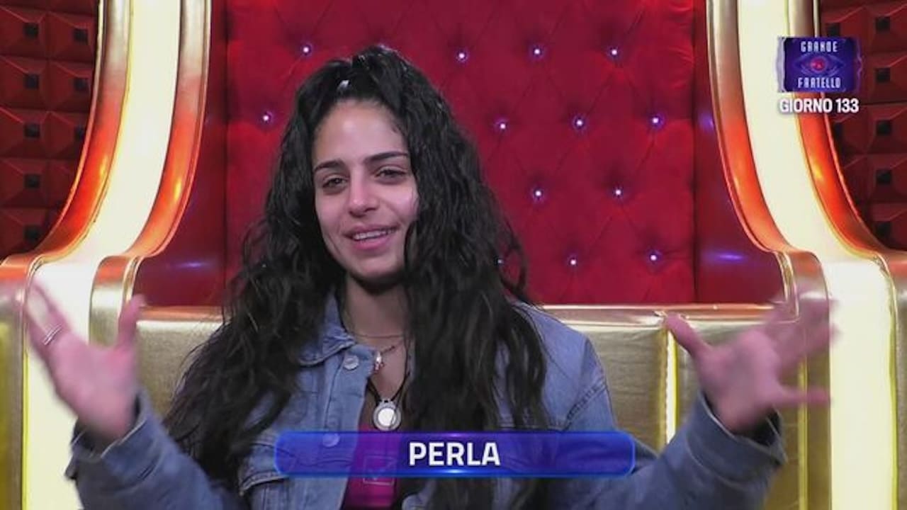 Perla, il cambio look al Grande Fratello: "Era tanto tempo"