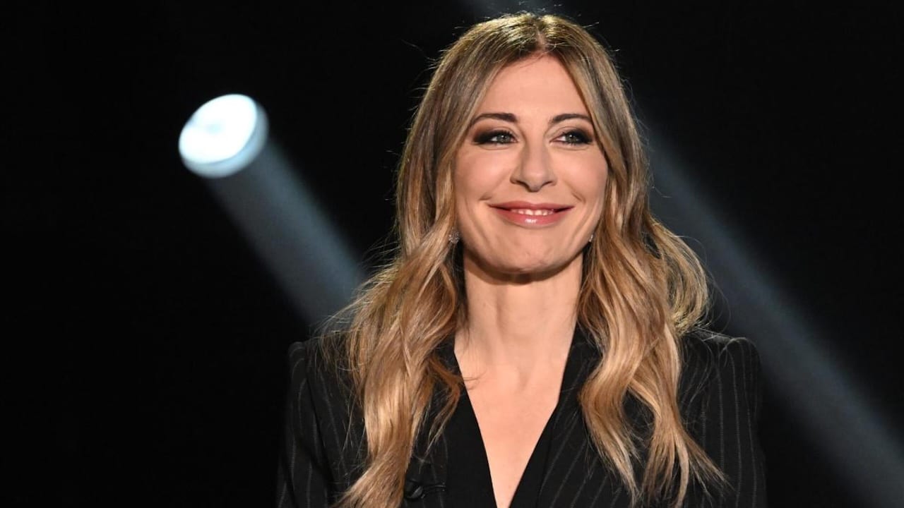 Francesca Fagnani rifatta? Il prima e dopo: "Non è cambiata"